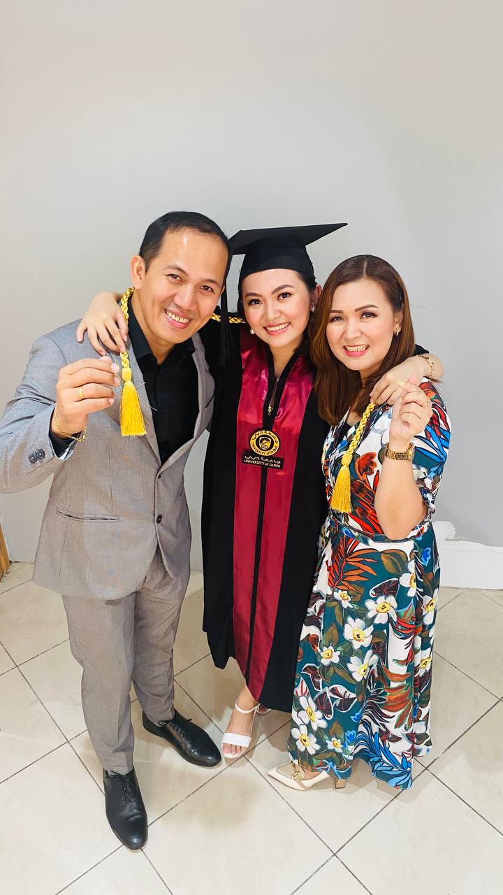 Filipina student graduates summa cum laude from University of Dubai