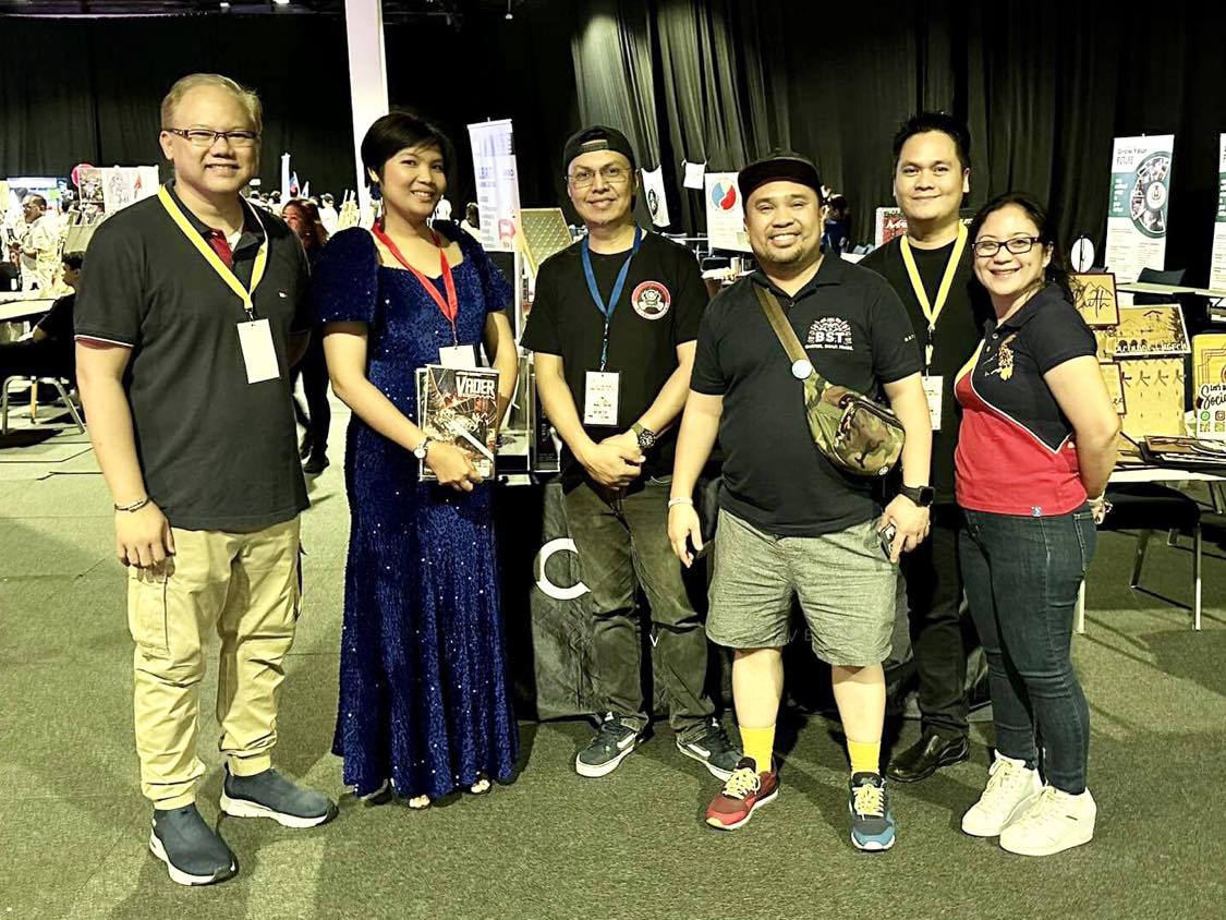 Celebrating independence with passion: Filipino pop-culture collectors ...