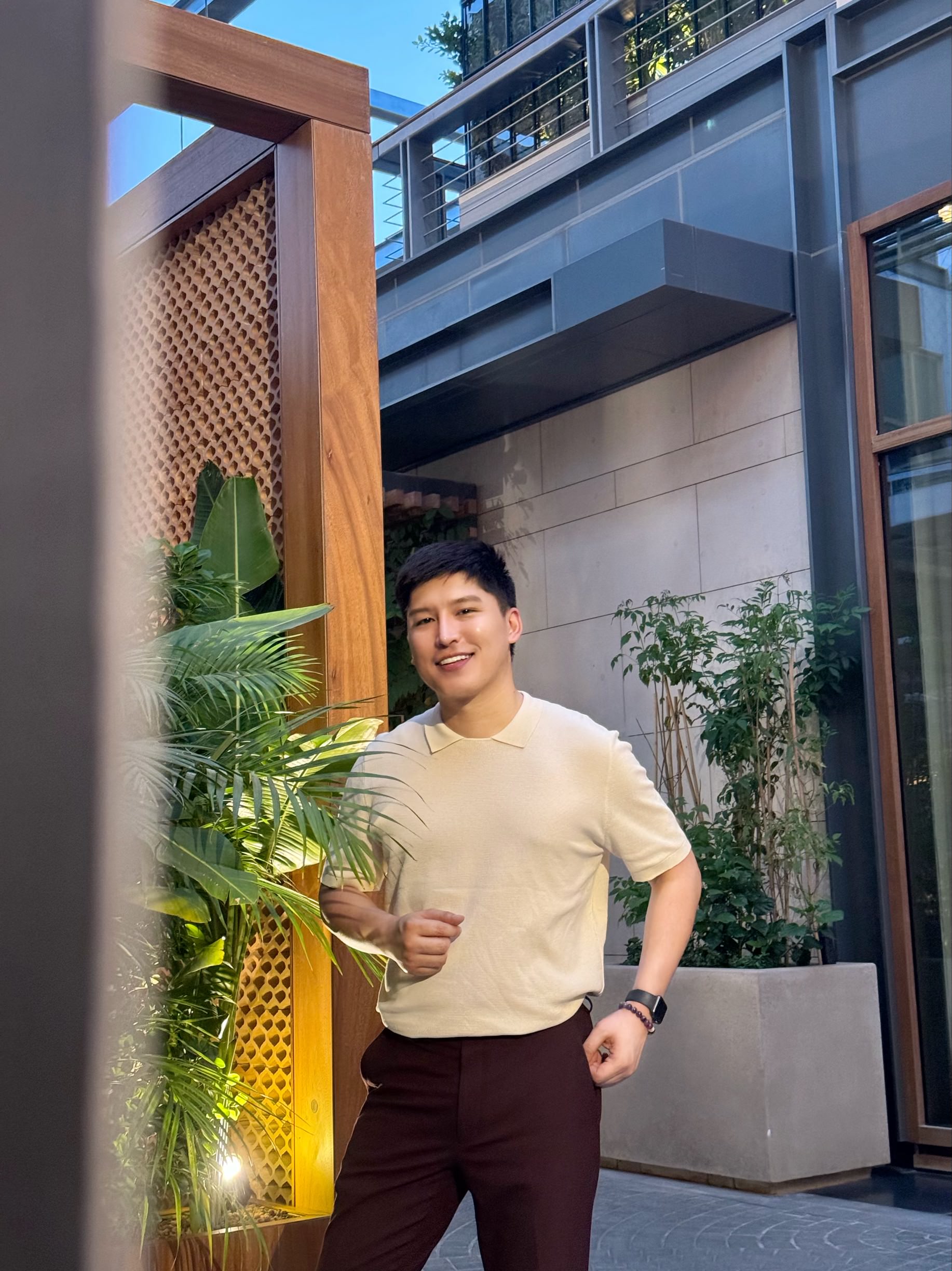 Filipino marketing specialist thrives in Dubai, balancing corporate ...