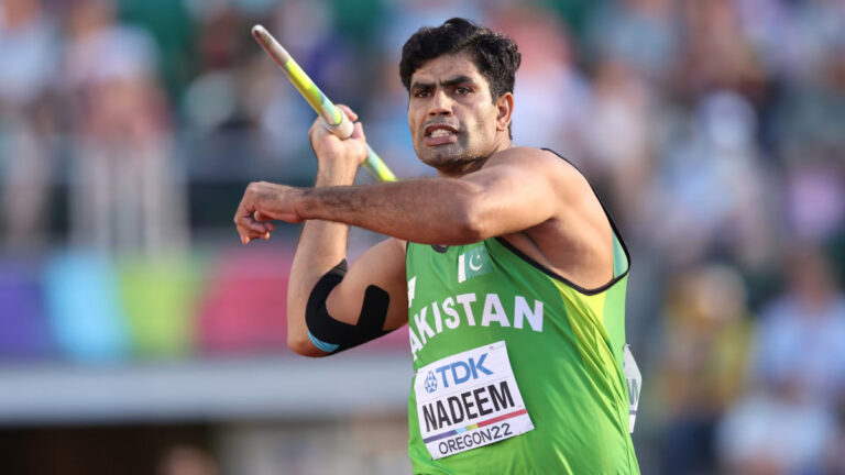 Arshad Nadeem wins Pakistan's first Olympic gold in 40 years with ...