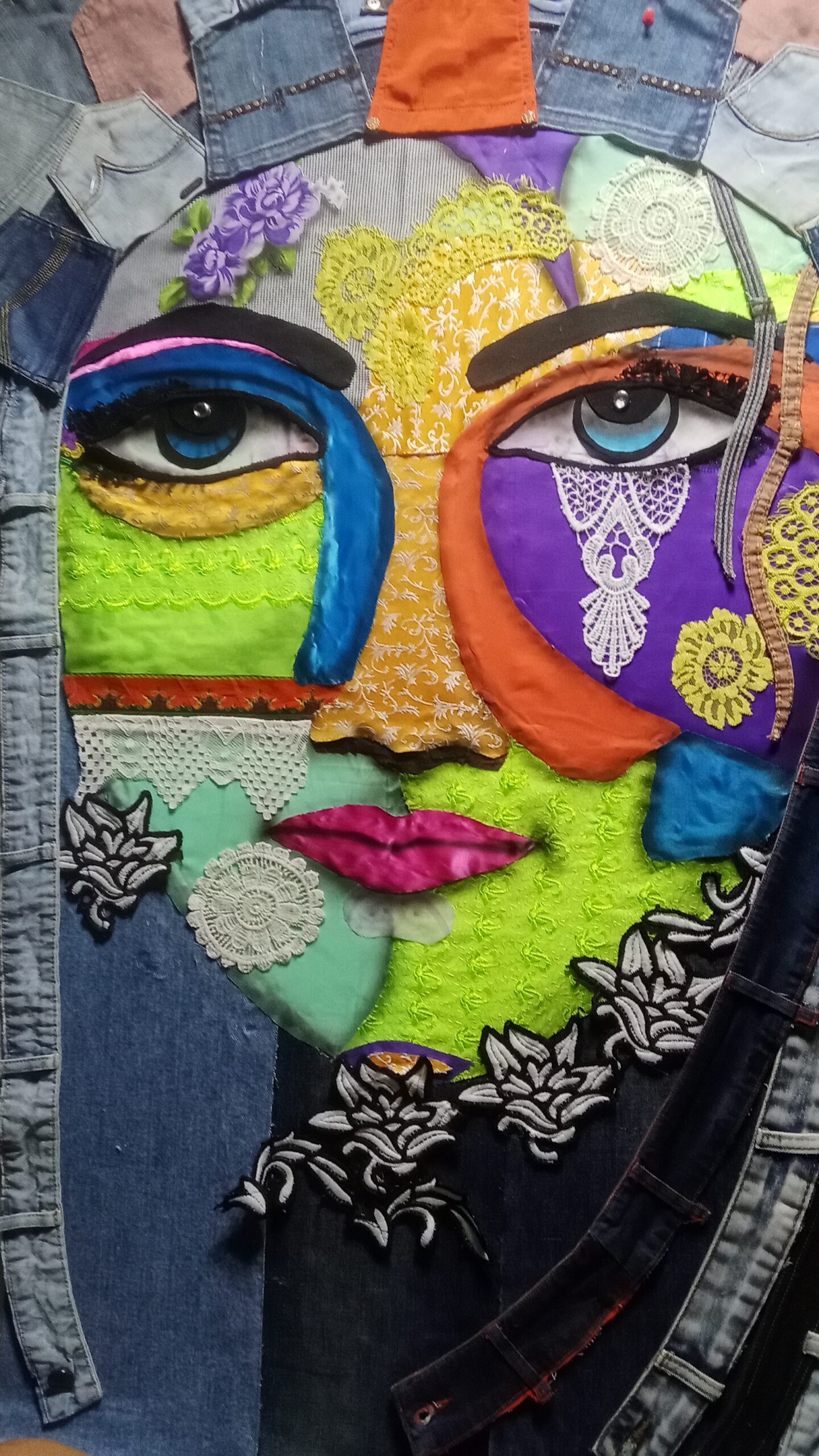 Pandemic shift: How a former OFW transformed old denim into art