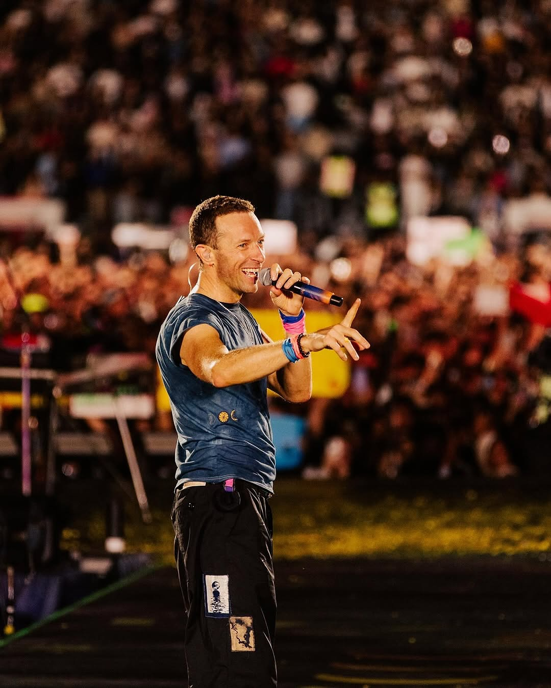 Coldplay makes history with four sold-out shows for 200,000 fans in Abu ...