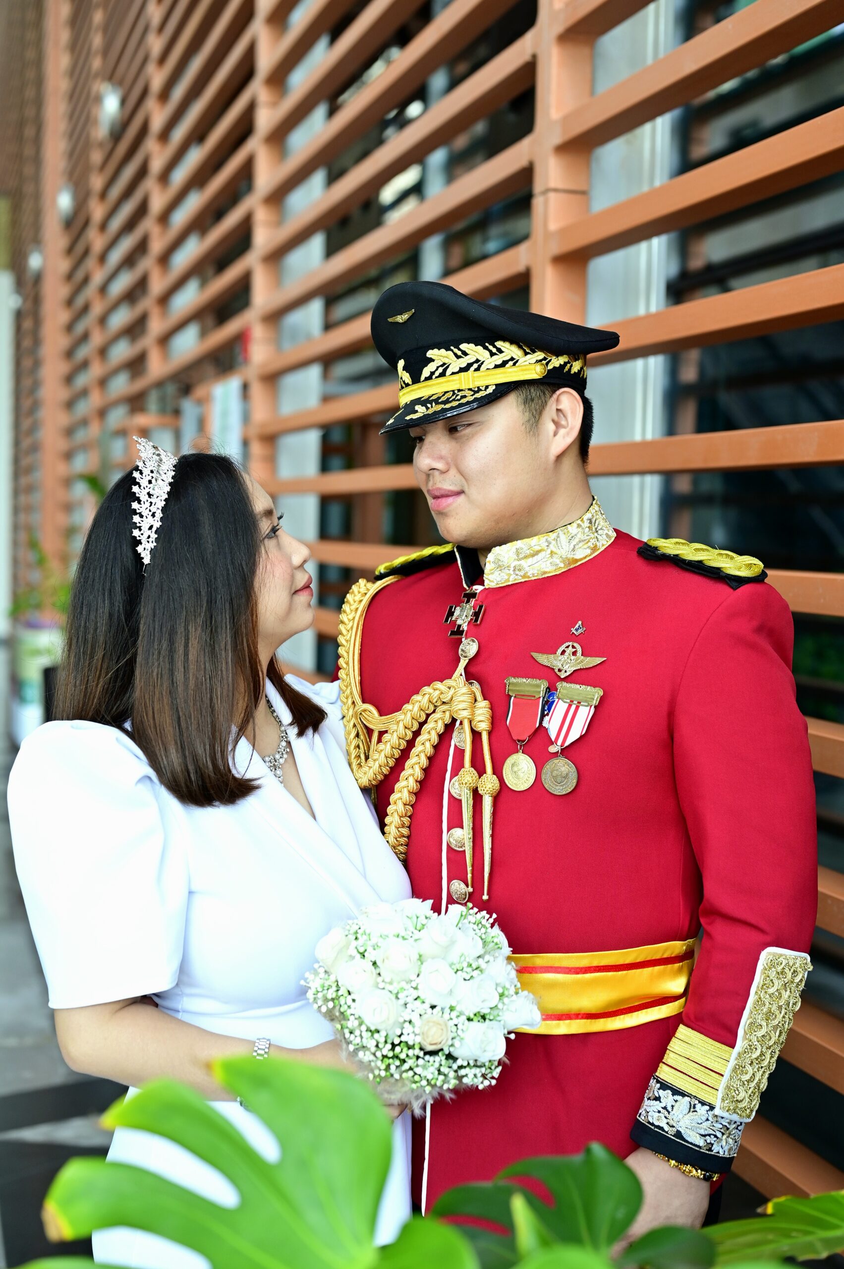Filipino pilot and doctor’s Abu Dhabi wedding goes viral online