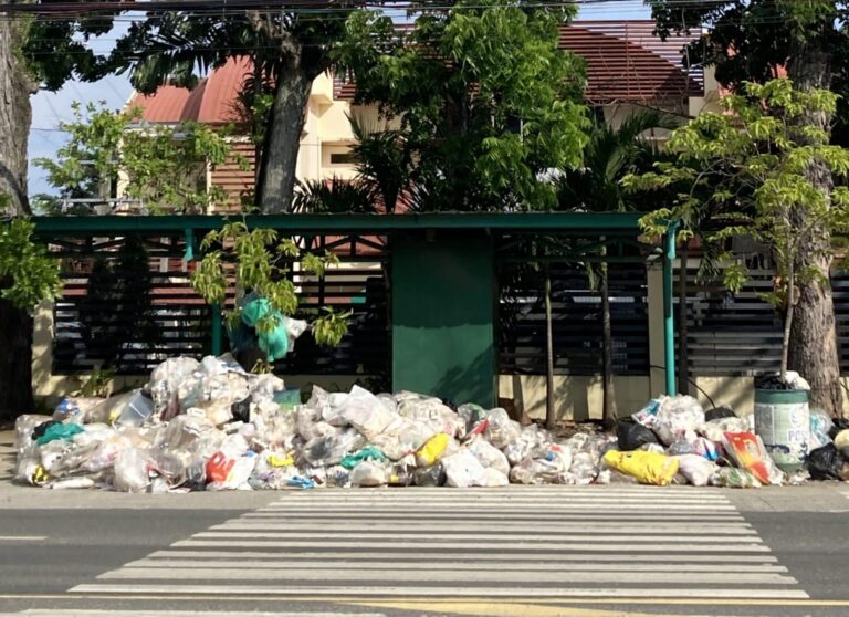 Garbage dumped at Davao DENR office draws warning from officials